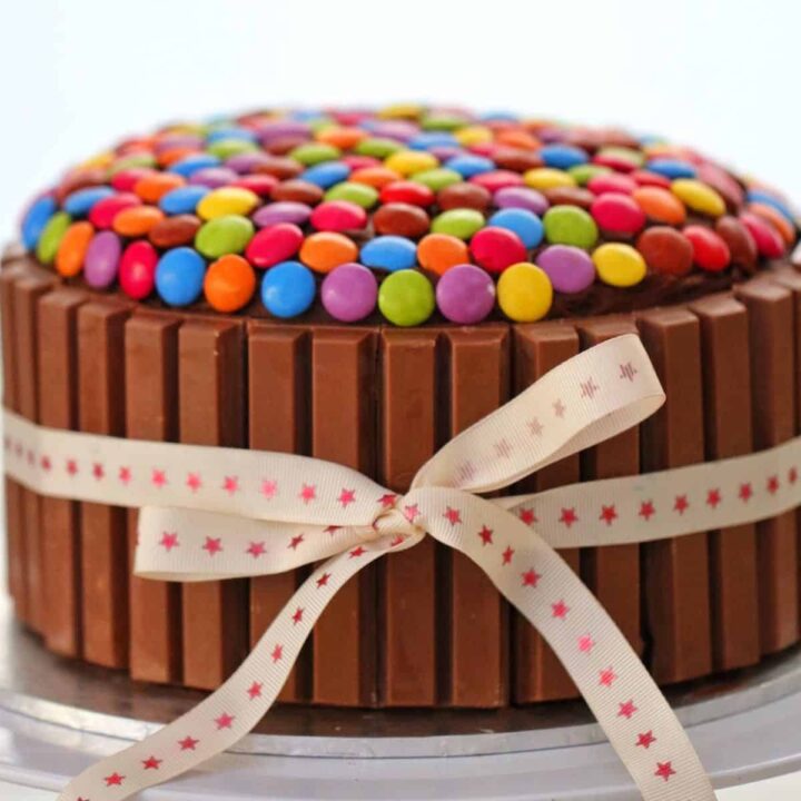 Thermomix White Chocolate Mud Cake - Mama Loves to Cook