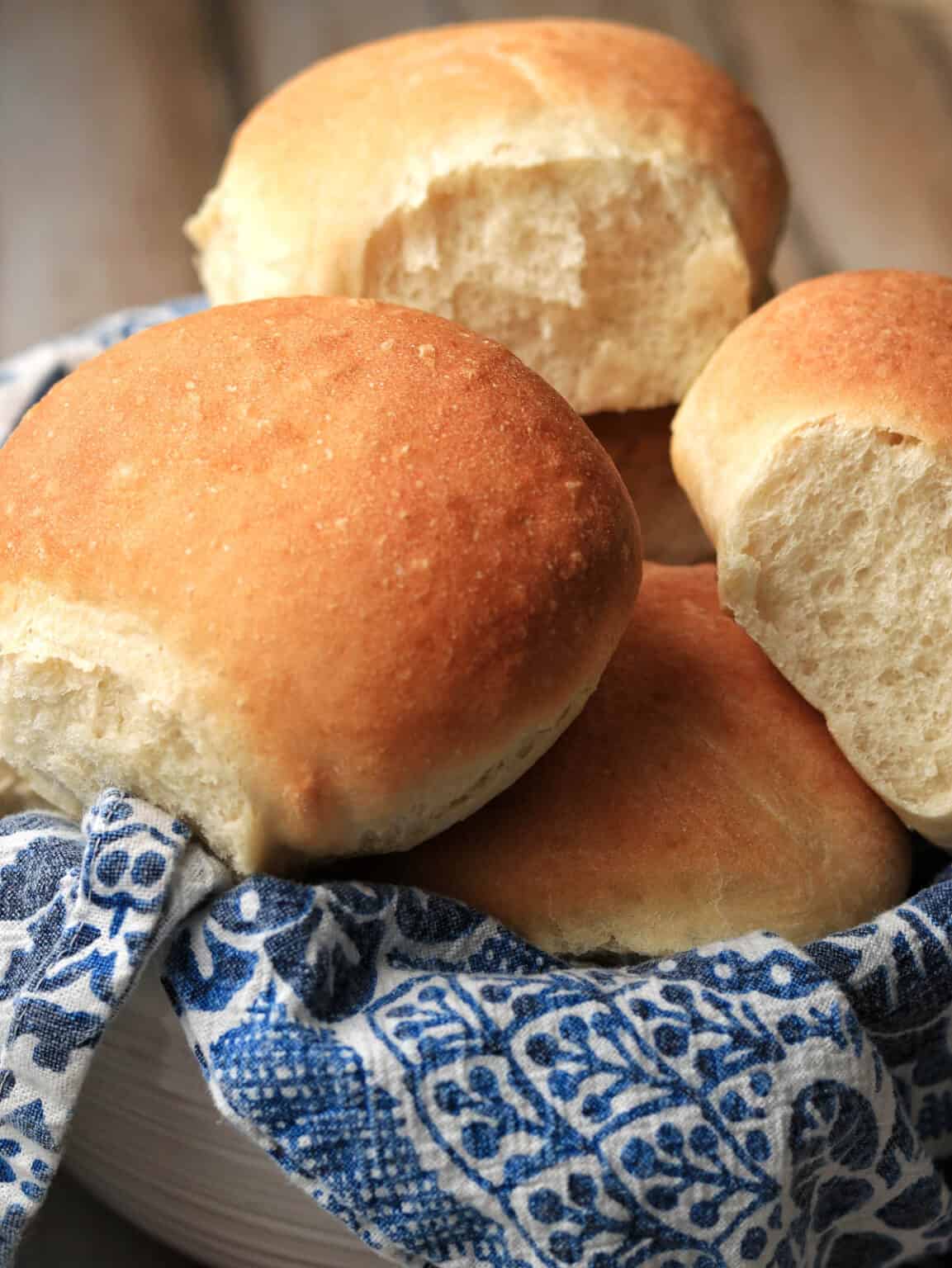 Thermomix Bread Rolls - Mama Loves to Cook