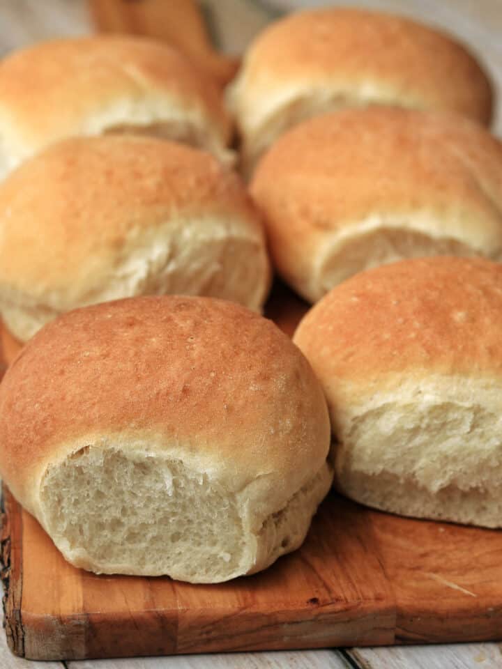 Thermomix Bread Rolls - Mama Loves to Cook