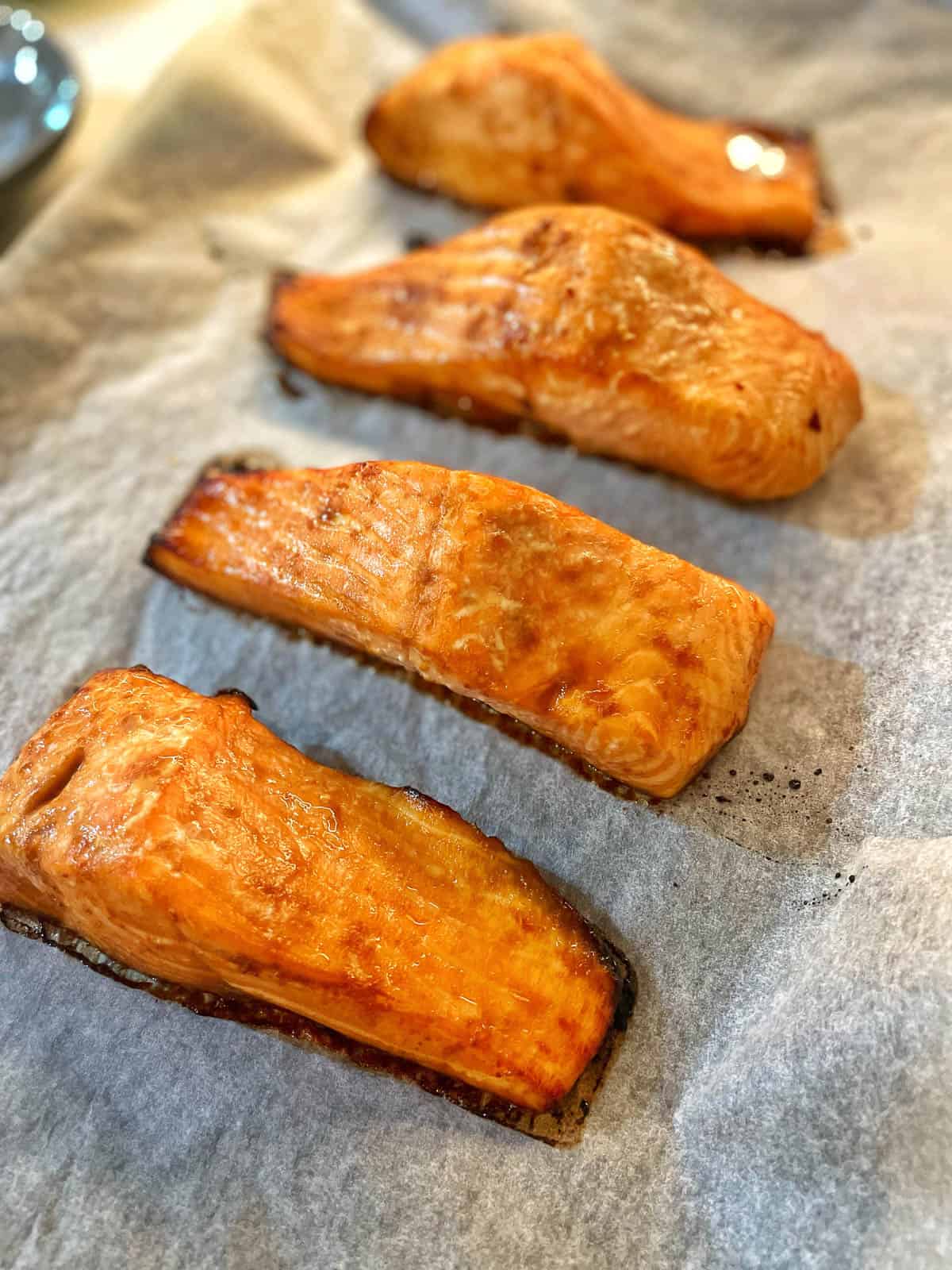 Honey Soy Salmon - Mama Loves to Cook